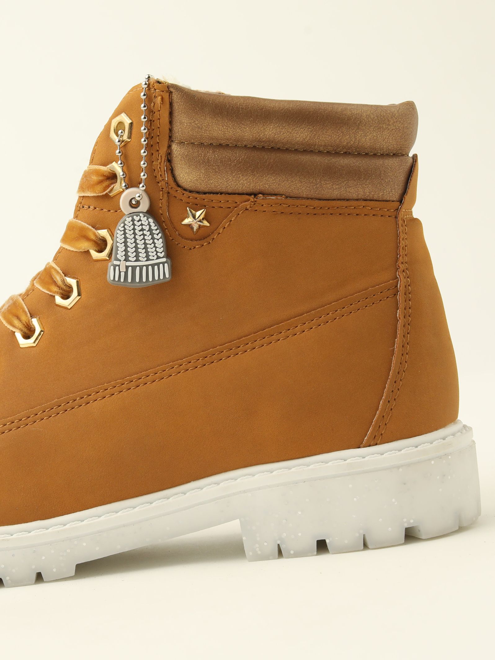 Ladies Winter boots | Wintertime